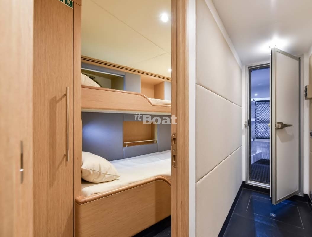 For Sale: Majesty 135 (2015) motor yacht - itBoat