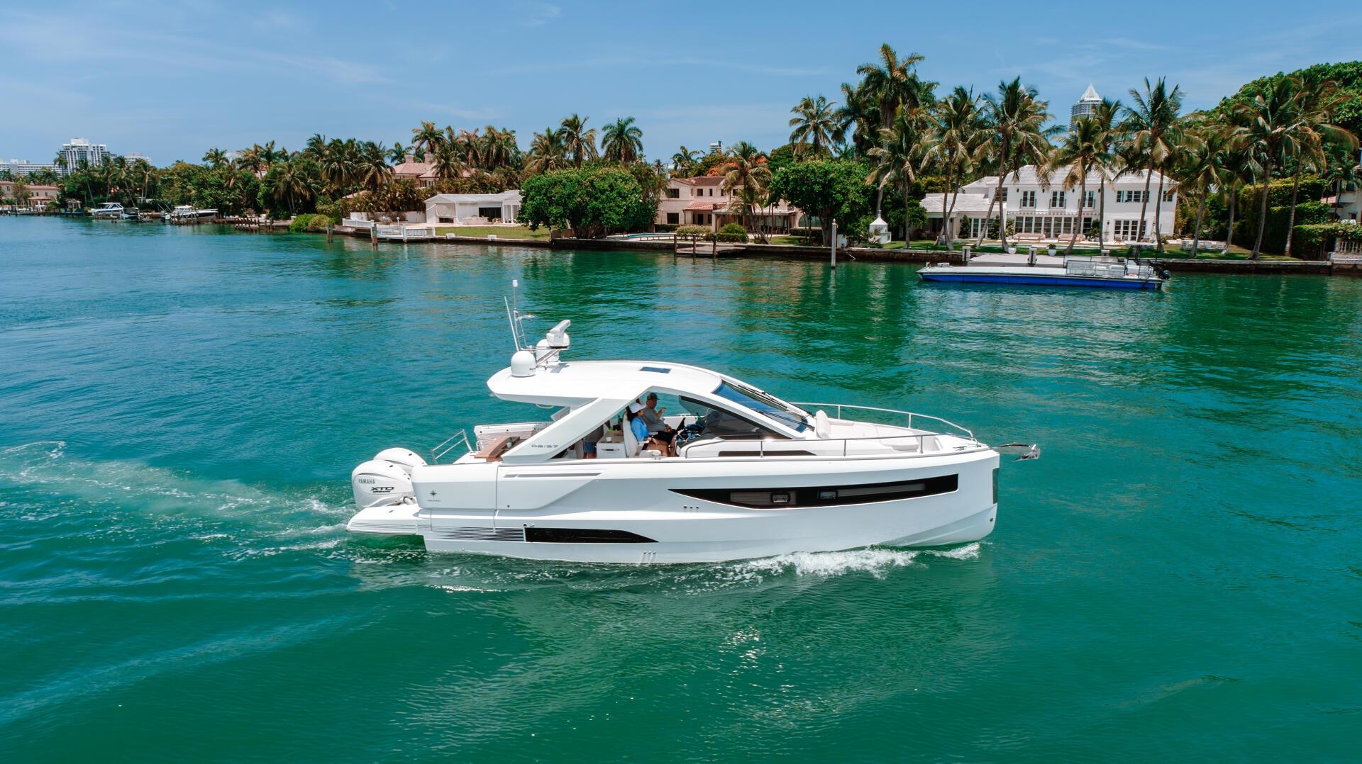 Jeanneau DB/37 OB: Prices, Specs, Reviews and Sales Information - itBoat