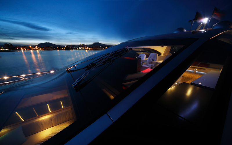 Pershing 80: Prices, Specs, Reviews and Sales Information - itBoat