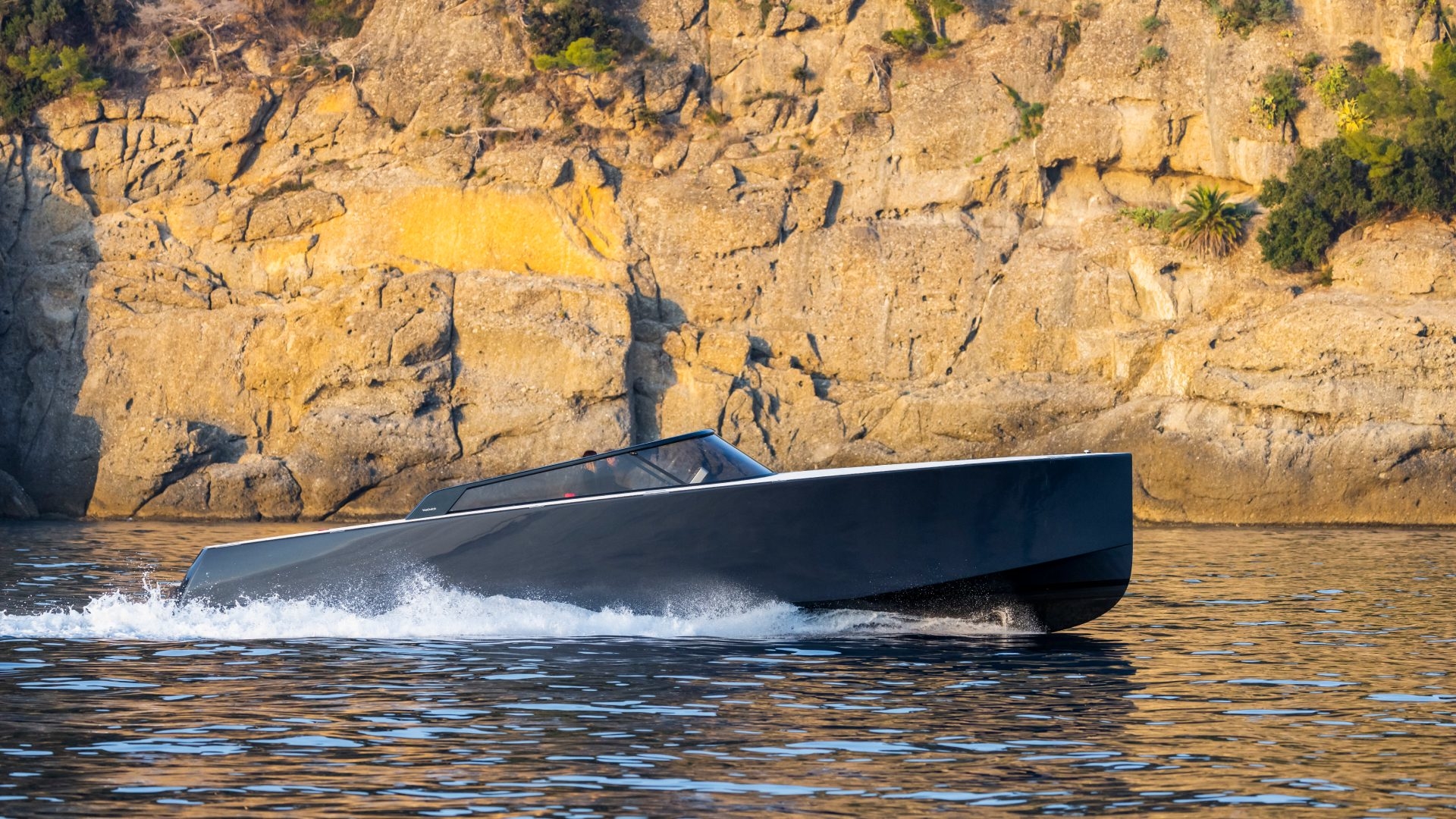 VanDutch 48: Prices, Specs, Reviews and Sales Information - itBoat