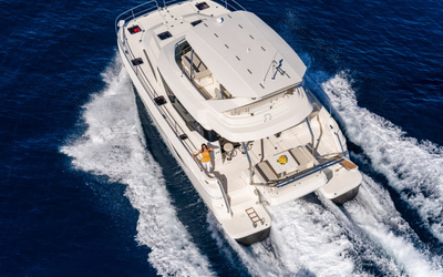 Azura Aquanima 40: Prices, Specs, Reviews and Sales Information - itBoat