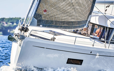 Hallberg-Rassy 40 MK II: Prices, Specs, Reviews and Sales Information ...