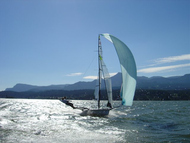 Laser Performance 49er: Prices, Specs, Reviews and Sales Information ...