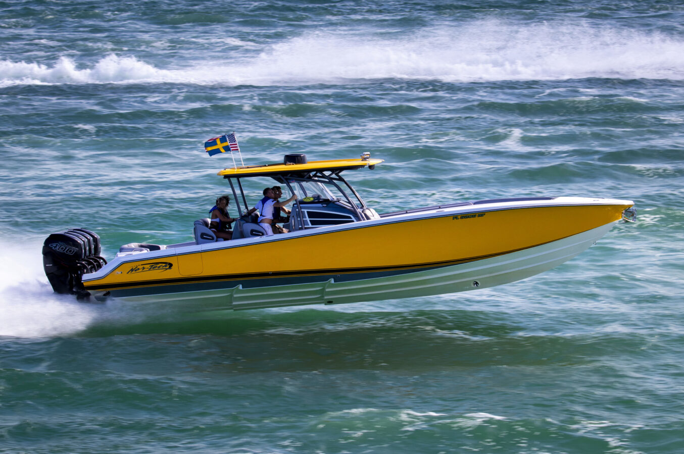 Nor-tech 390 Sport: Prices, Specs, Reviews and Sales Information - itBoat