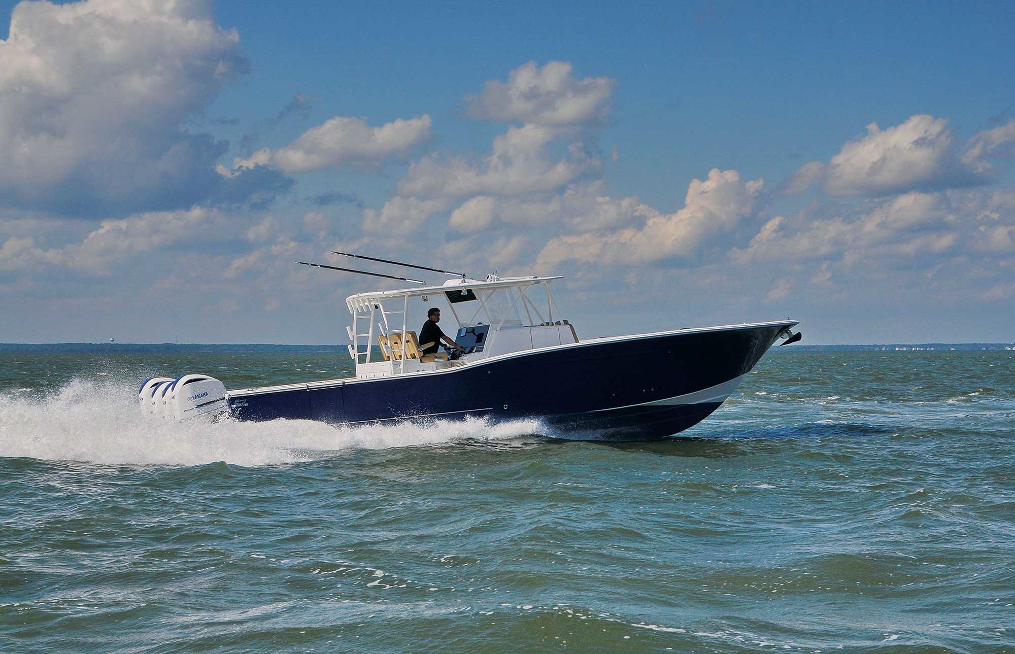 Buddy Davis 42 Center Console: Prices, Specs, Reviews and Sales ...
