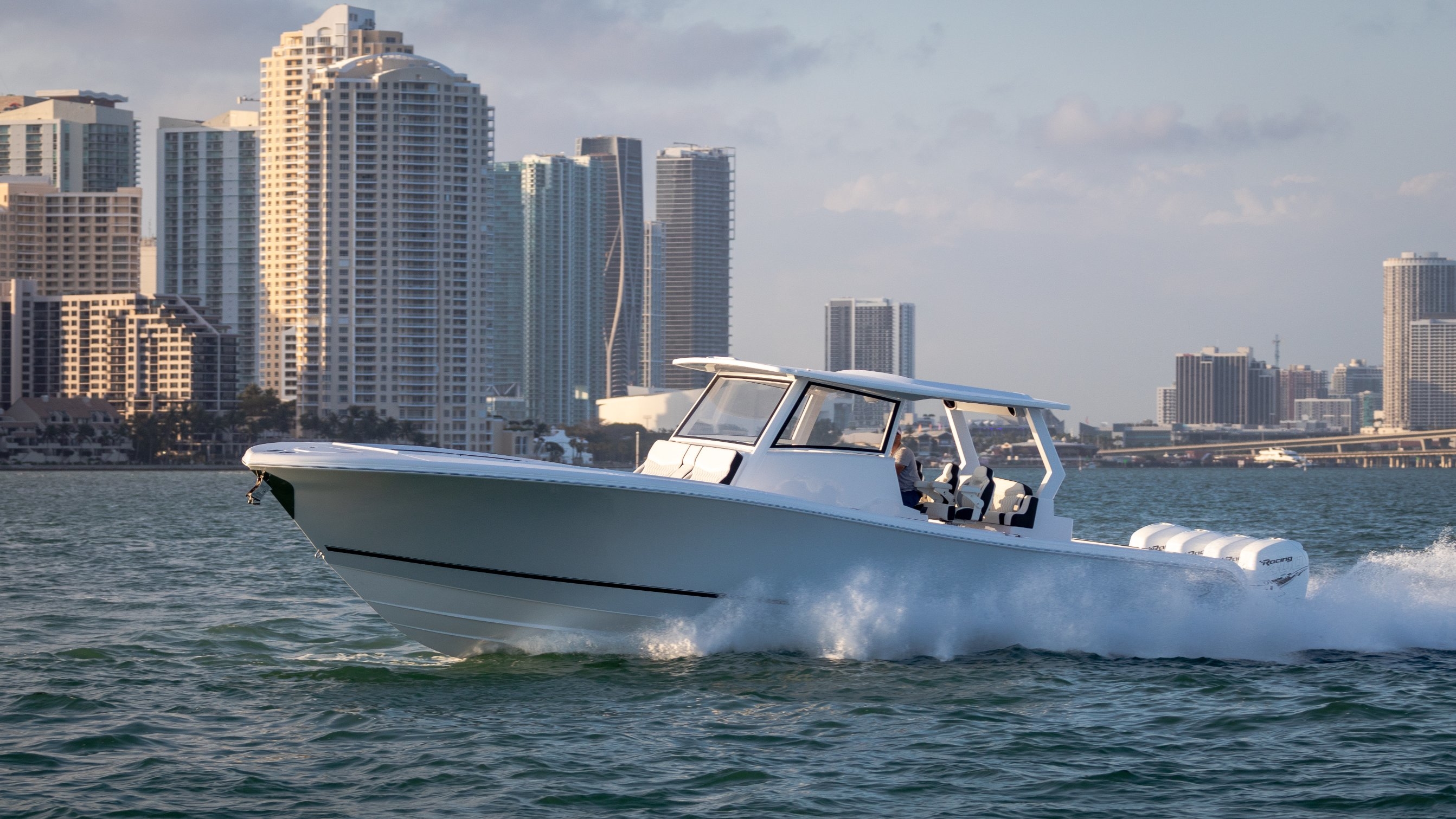 Streamline 45: Prices, Specs, Reviews and Sales Information - itBoat