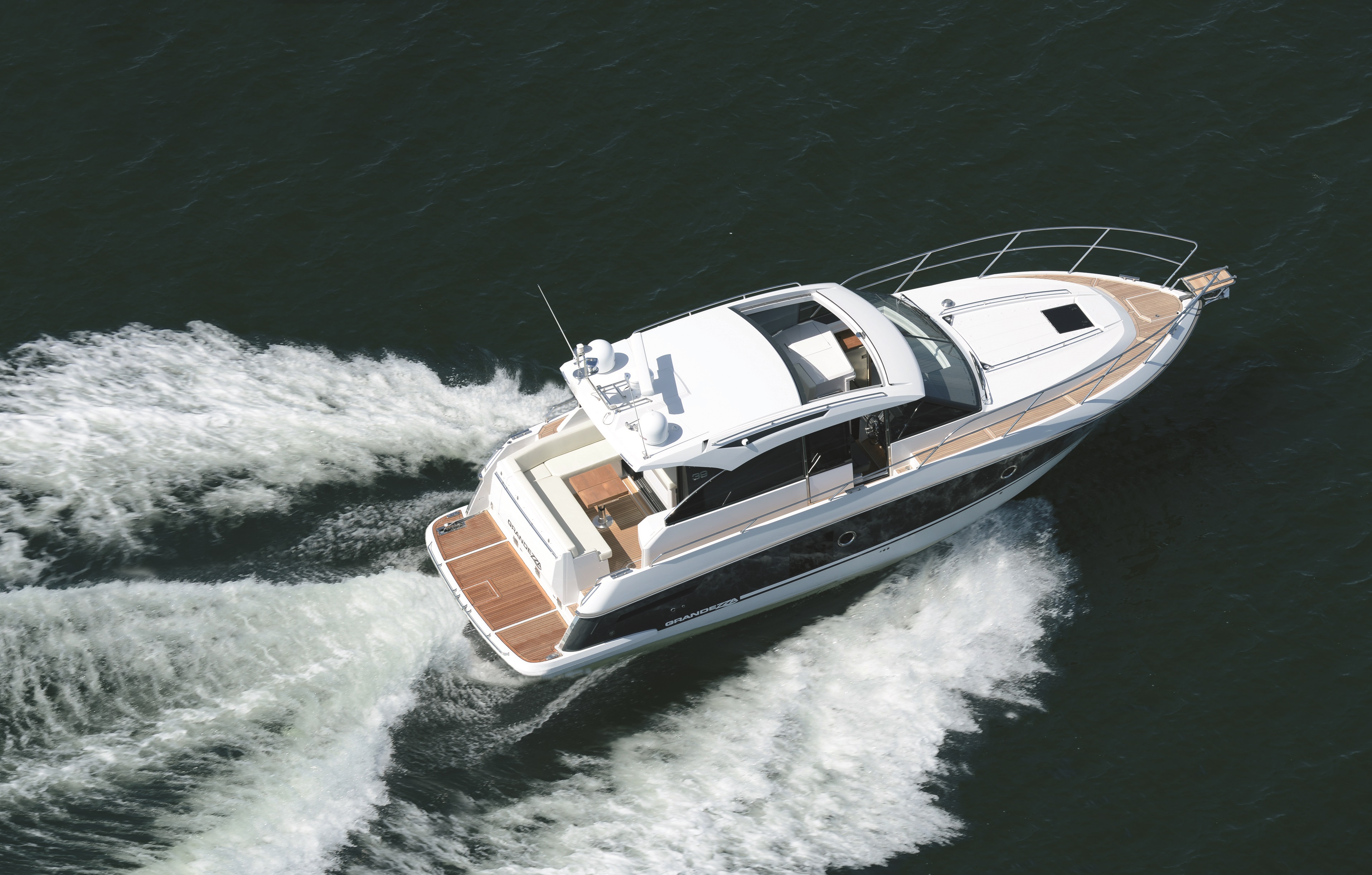 Grandezza 39 CA: Prices, Specs, Reviews and Sales Information - itBoat