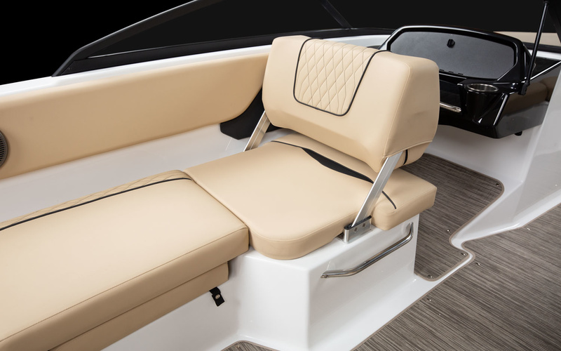 Glastron: Models, Price Lists & Sales - itBoat