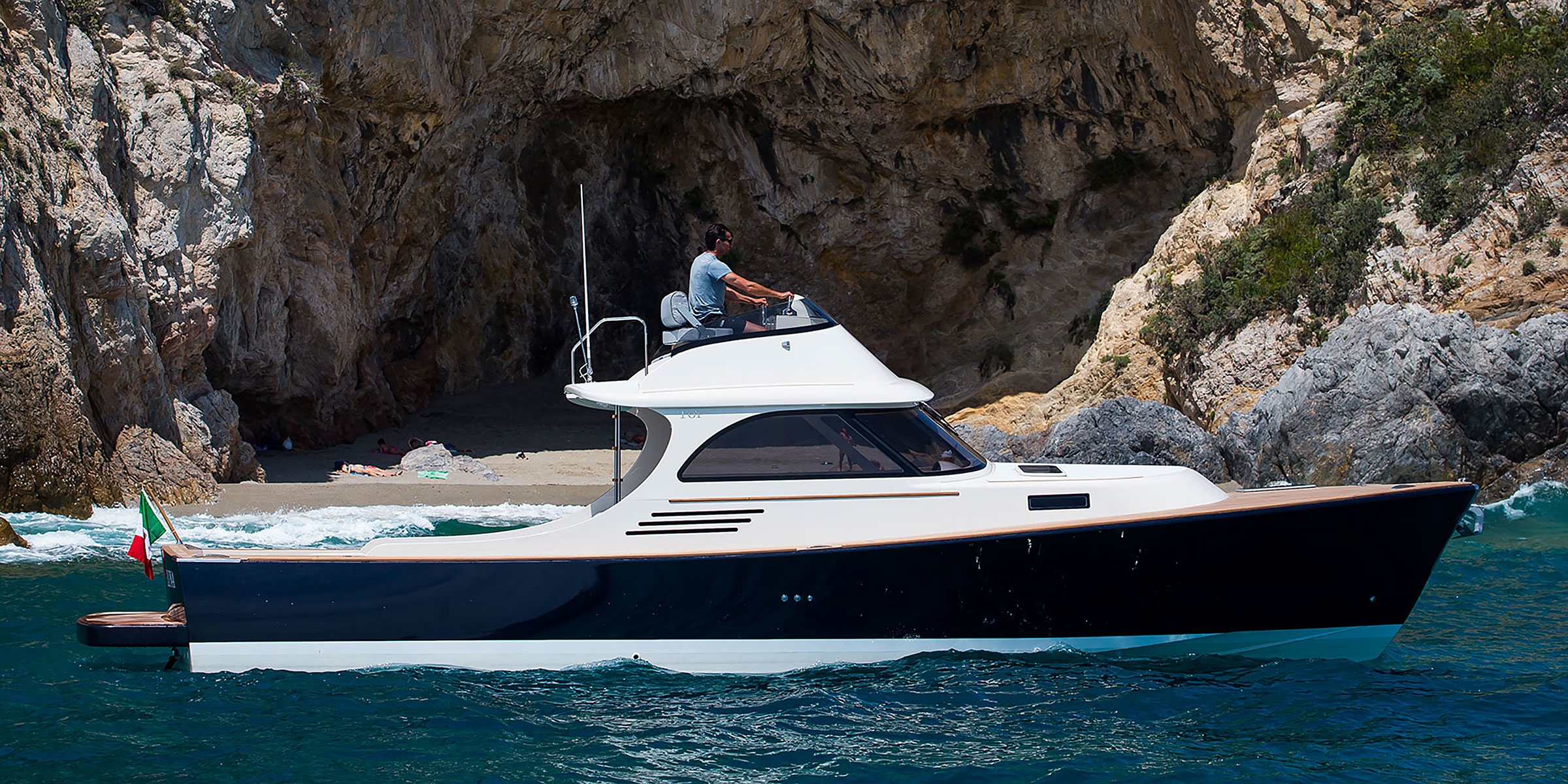 Toy 36 Fly: Prices, Specs, Reviews and Sales Information - itBoat
