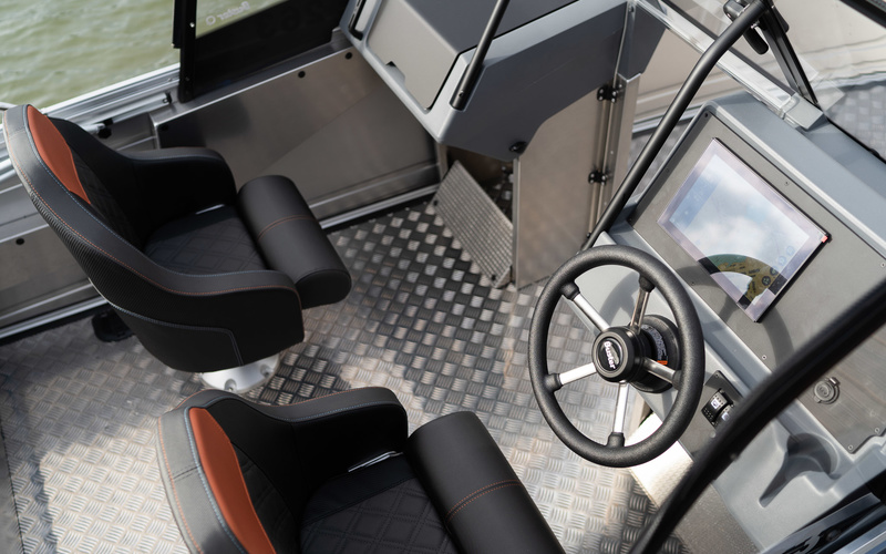 Buster: Models, Price Lists & Sales - itBoat