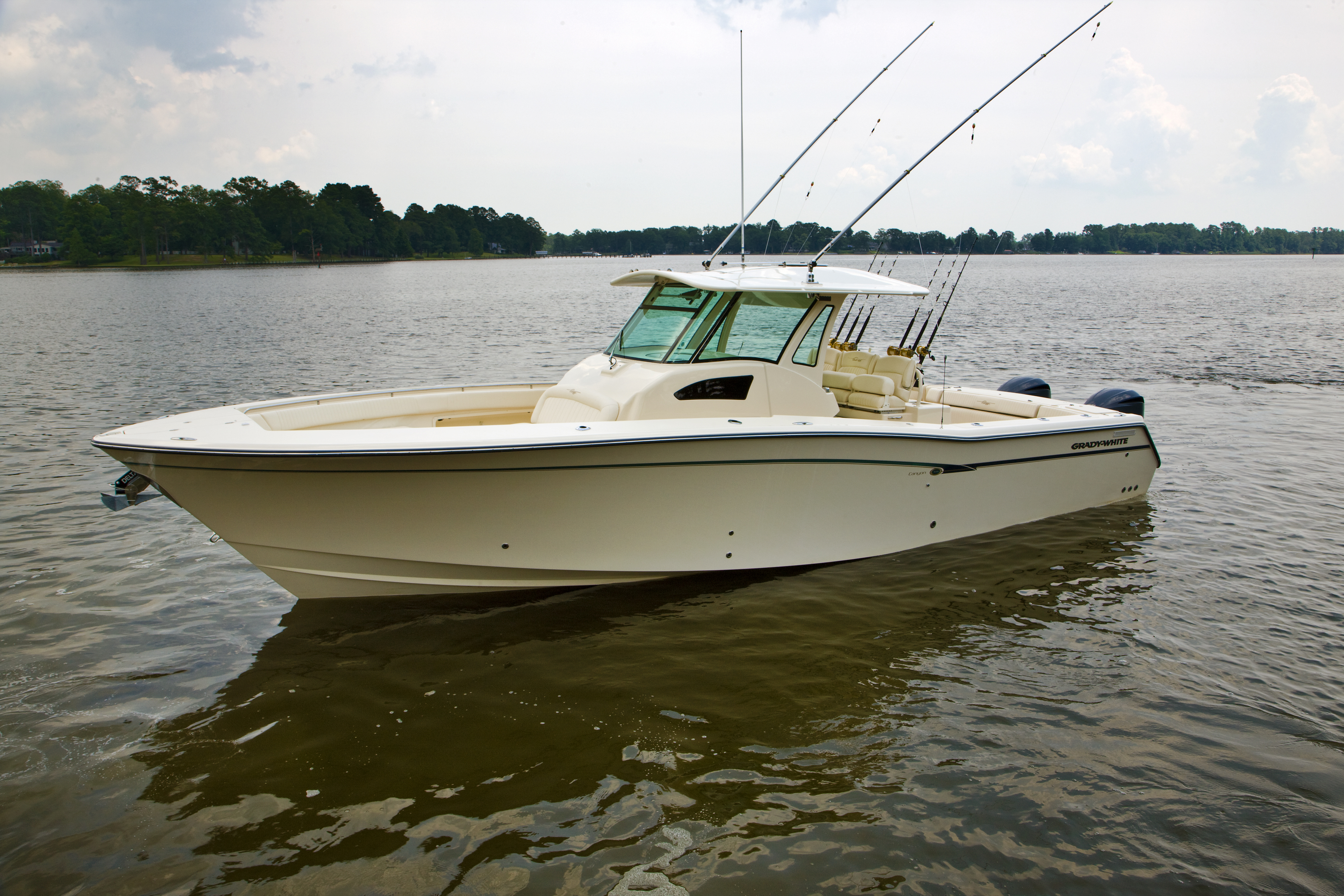 Grady-White Canyon 376: Prices, Specs, Reviews and Sales Information ...