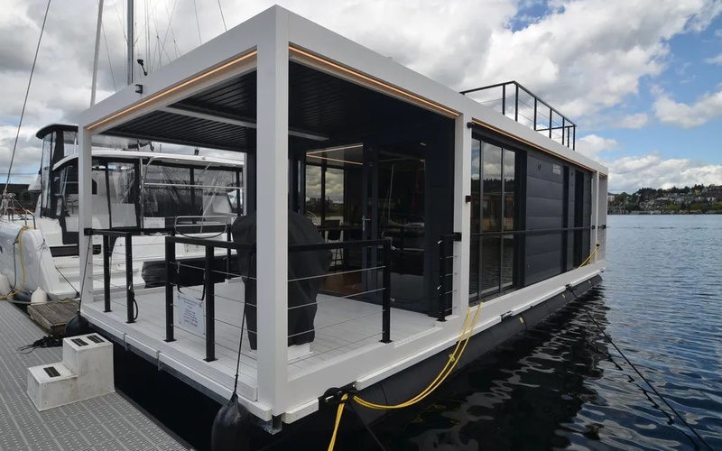 Lamare Modern 11: Prices, Specs, Reviews and Sales Information - itBoat