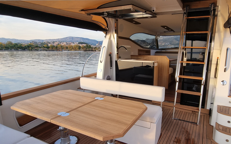 Ranger Tugs R-43 CB: Prices, Specs, Reviews and Sales Information - itBoat