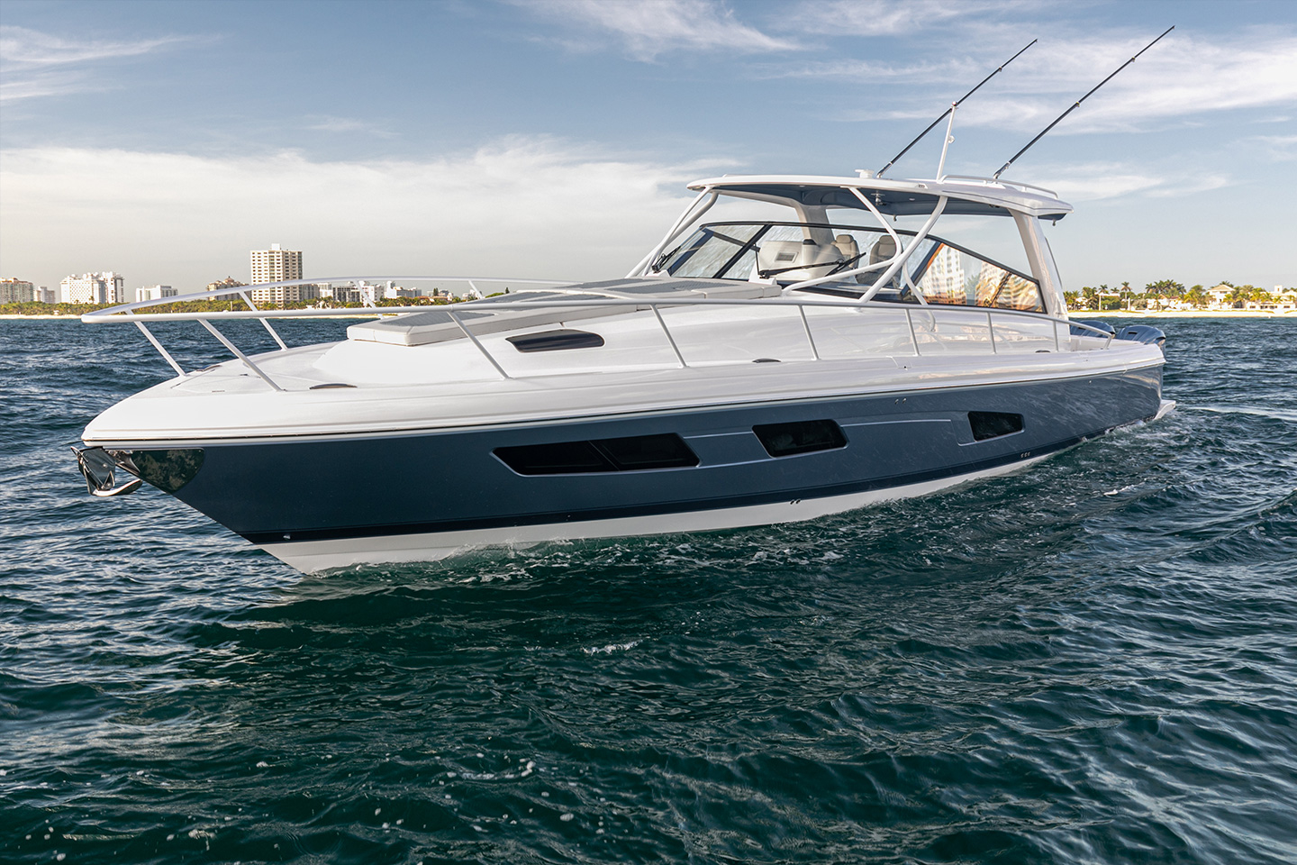 Intrepid 477 Evolution: Prices, Specs, Reviews and Sales Information ...