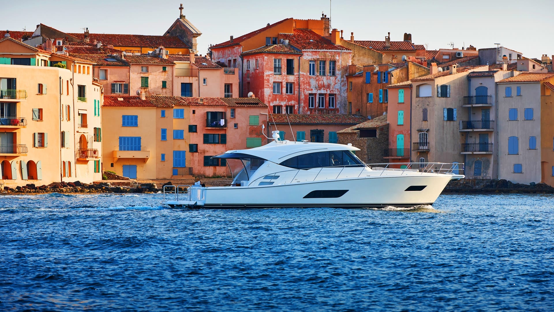 Riviera 545 SUV: Prices, Specs, Reviews and Sales Information - itBoat