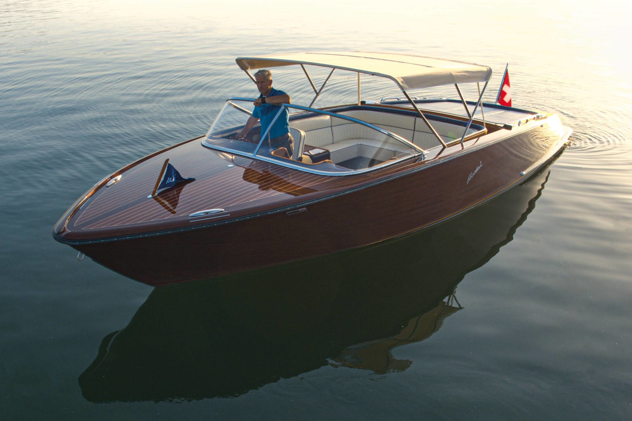 Boesch 860 Monaco Deluxe: Prices, Specs, Reviews and Sales Information ...