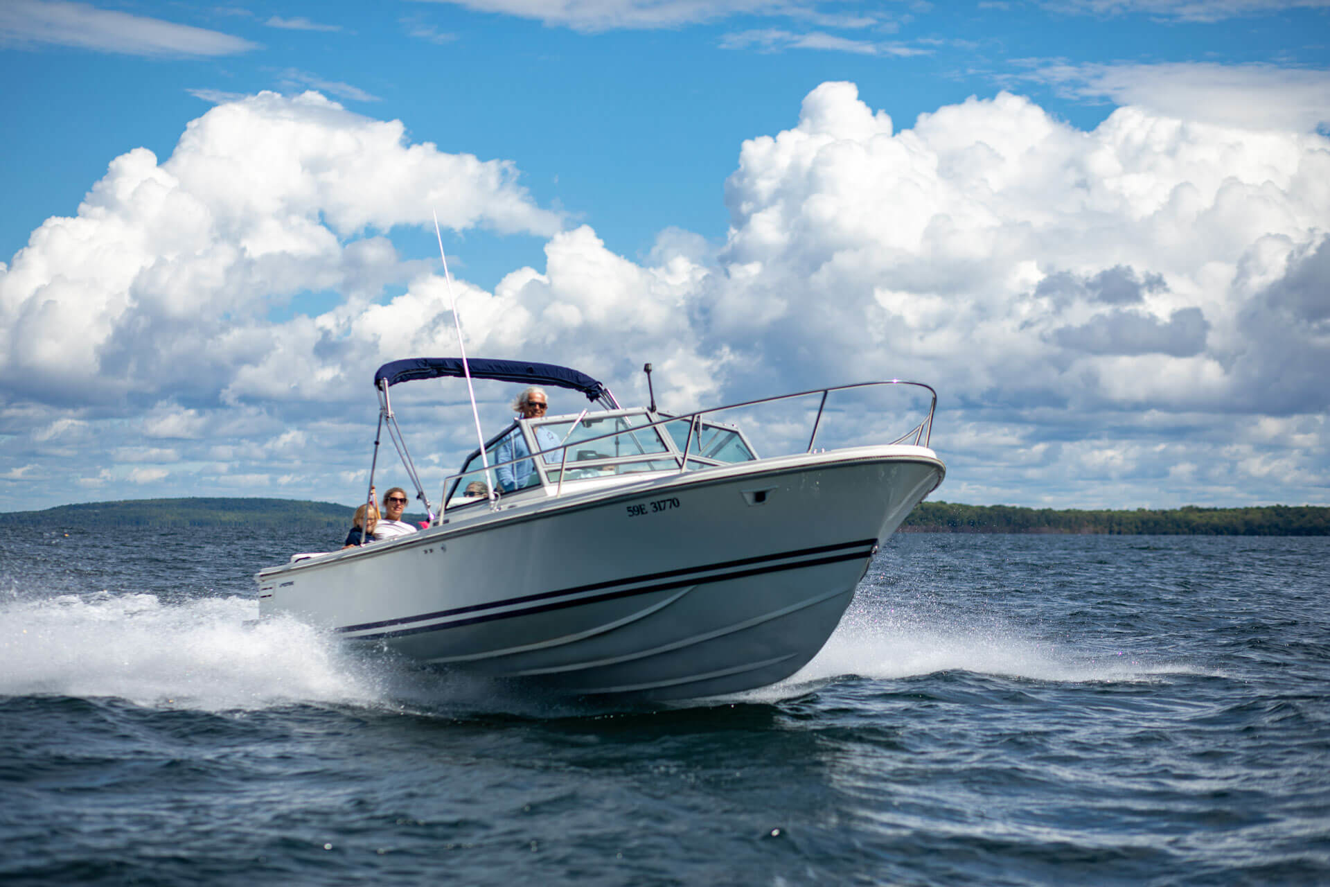 Limestone L-290DC: Prices, Specs, Reviews and Sales Information - itBoat