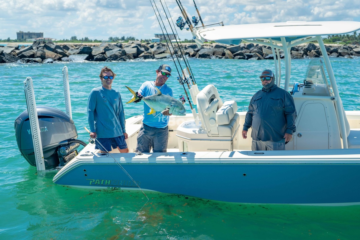 Pathfinder 2400 Open: Prices, Specs, Reviews and Sales Information - itBoat