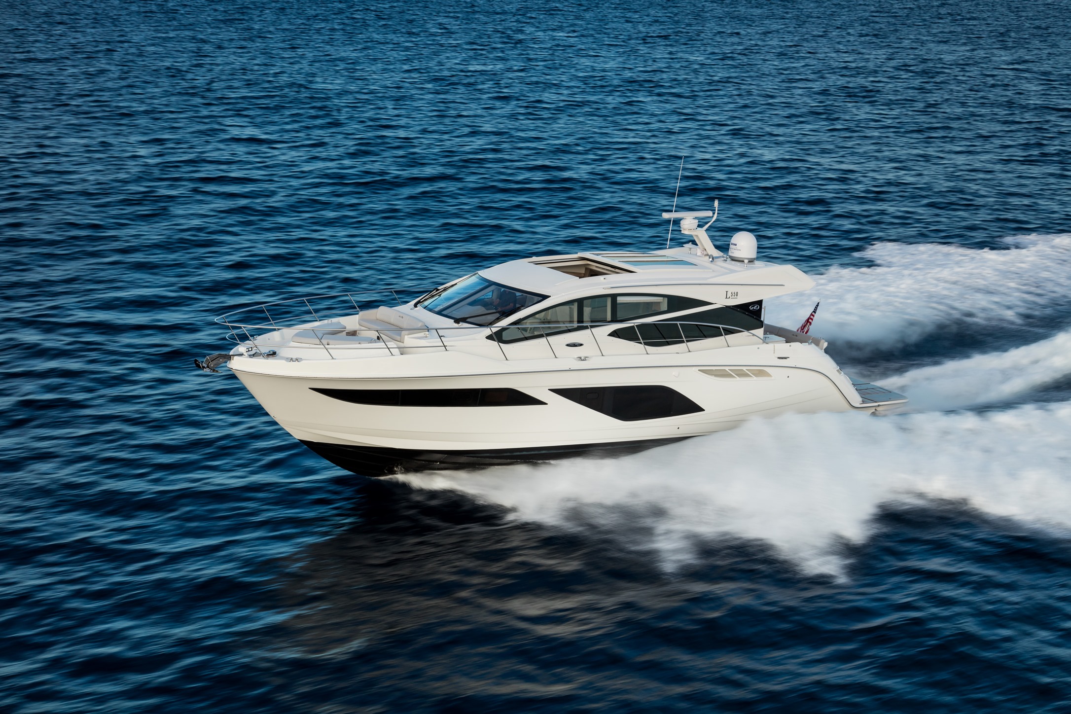Sea Ray L550: Prices, Specs, Reviews and Sales Information - itBoat