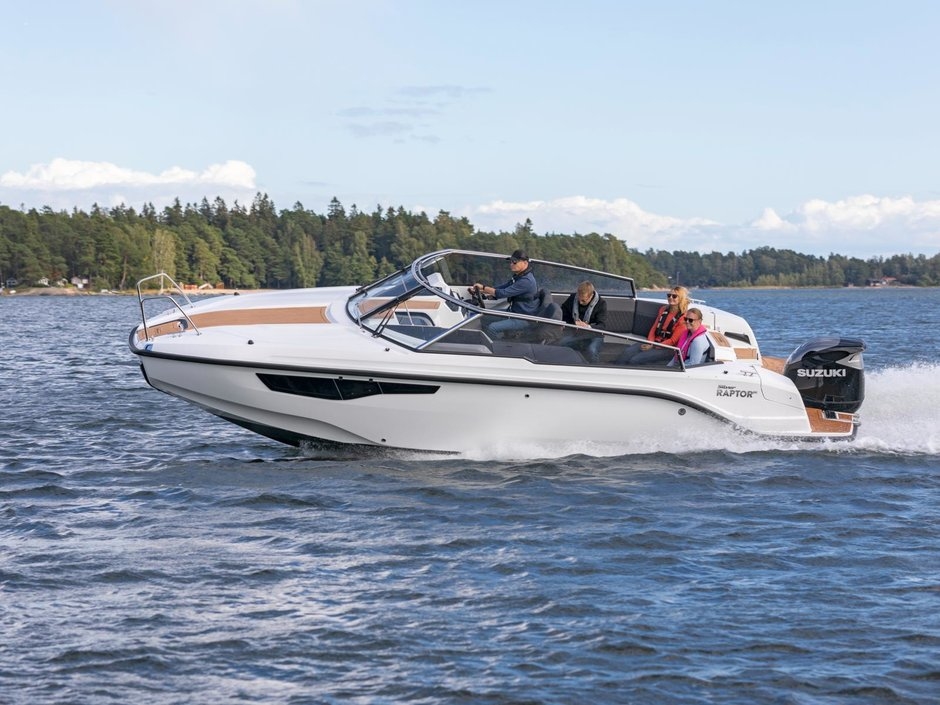 Silver Raptor DC: Prices, Specs, Reviews and Sales Information - itBoat