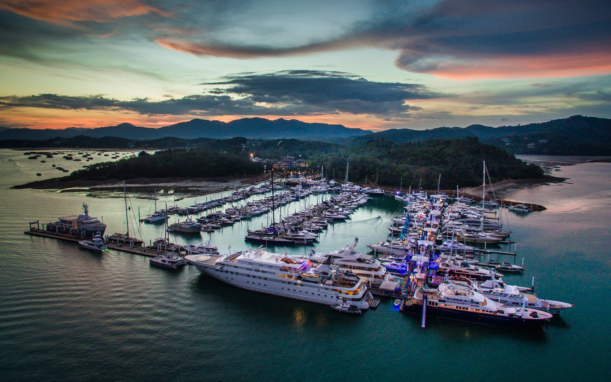Beautiful Phuket - photo of the day from itBoat magazine