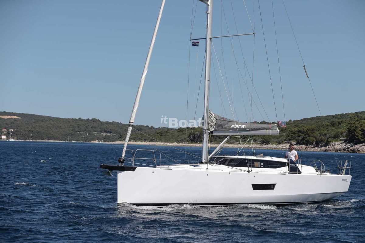 Elan GT5: Prices, Specs, Reviews and Sales Information - itBoat