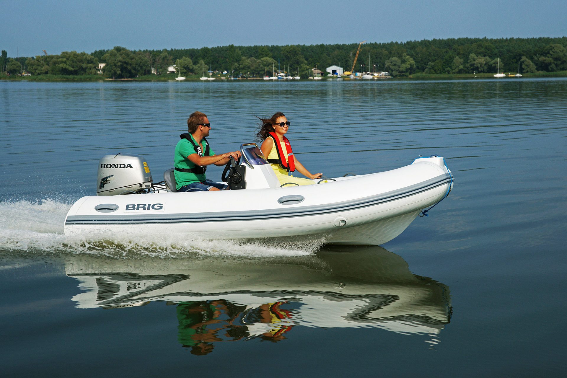 Brig Falcon 380: Prices, Specs, Reviews and Sales Information - itBoat