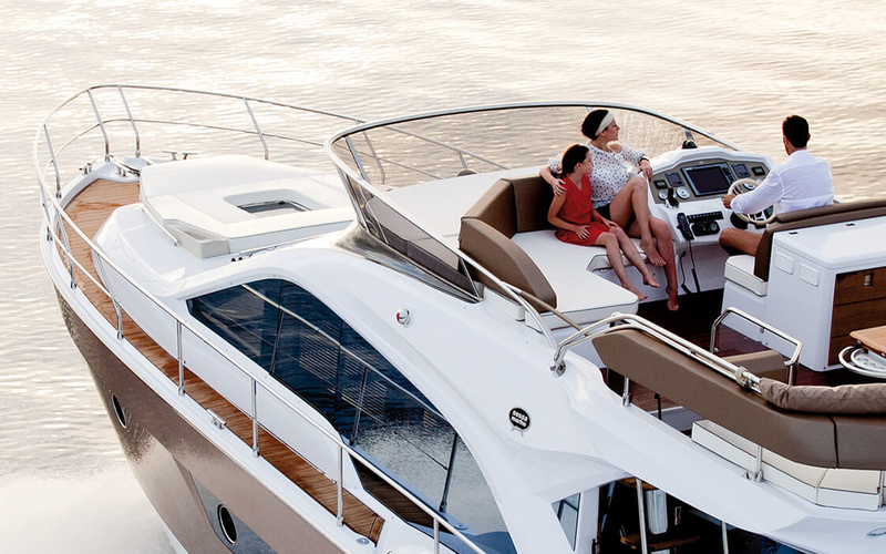 Sea Ray 460 Fly: Prices, Specs, Reviews and Sales Information - itBoat