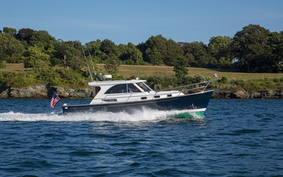 Legacy 42: Prices, Specs, Reviews and Sales Information - itBoat