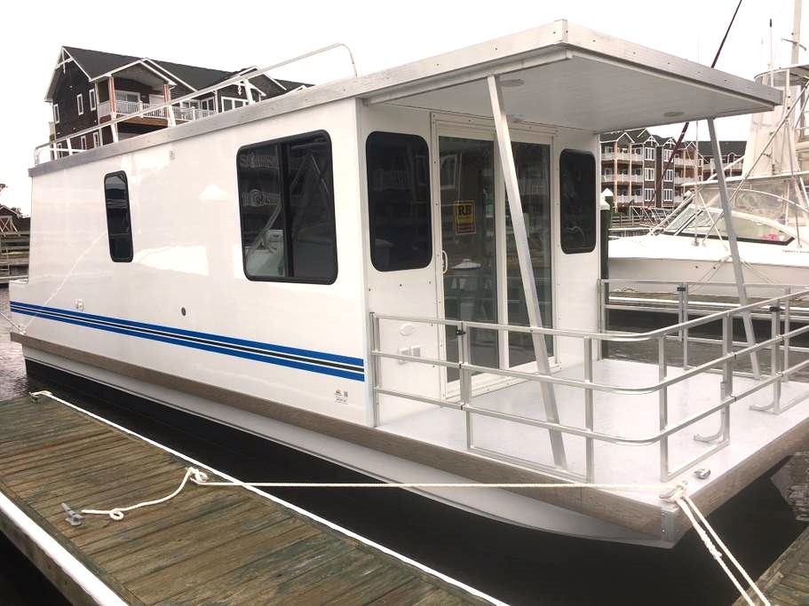 Catamaran Cruisers 10x35: Prices, Specs, Reviews and Sales Information ...