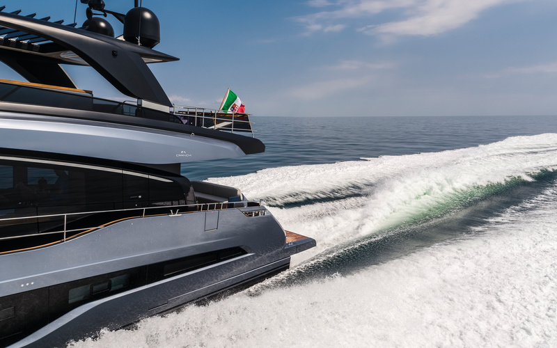 Azimut 83: Prices, Specs, Reviews and Sales Information - itBoat