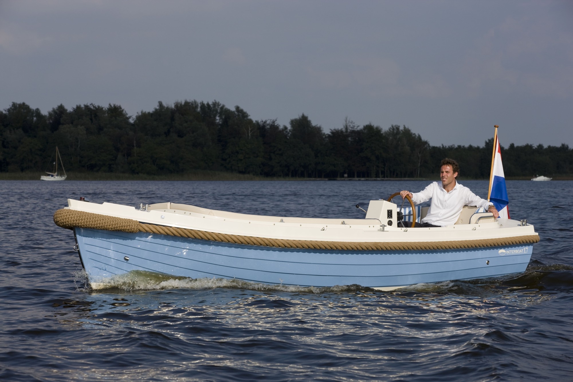 Interboat 17: Prices, Specs, Reviews and Sales Information - itBoat