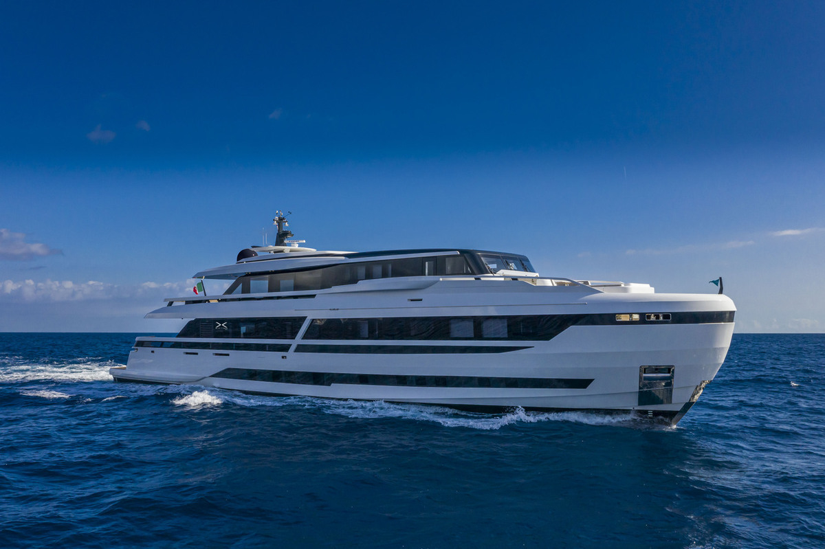 Extra X130: Prices, Specs, Reviews and Sales Information - itBoat