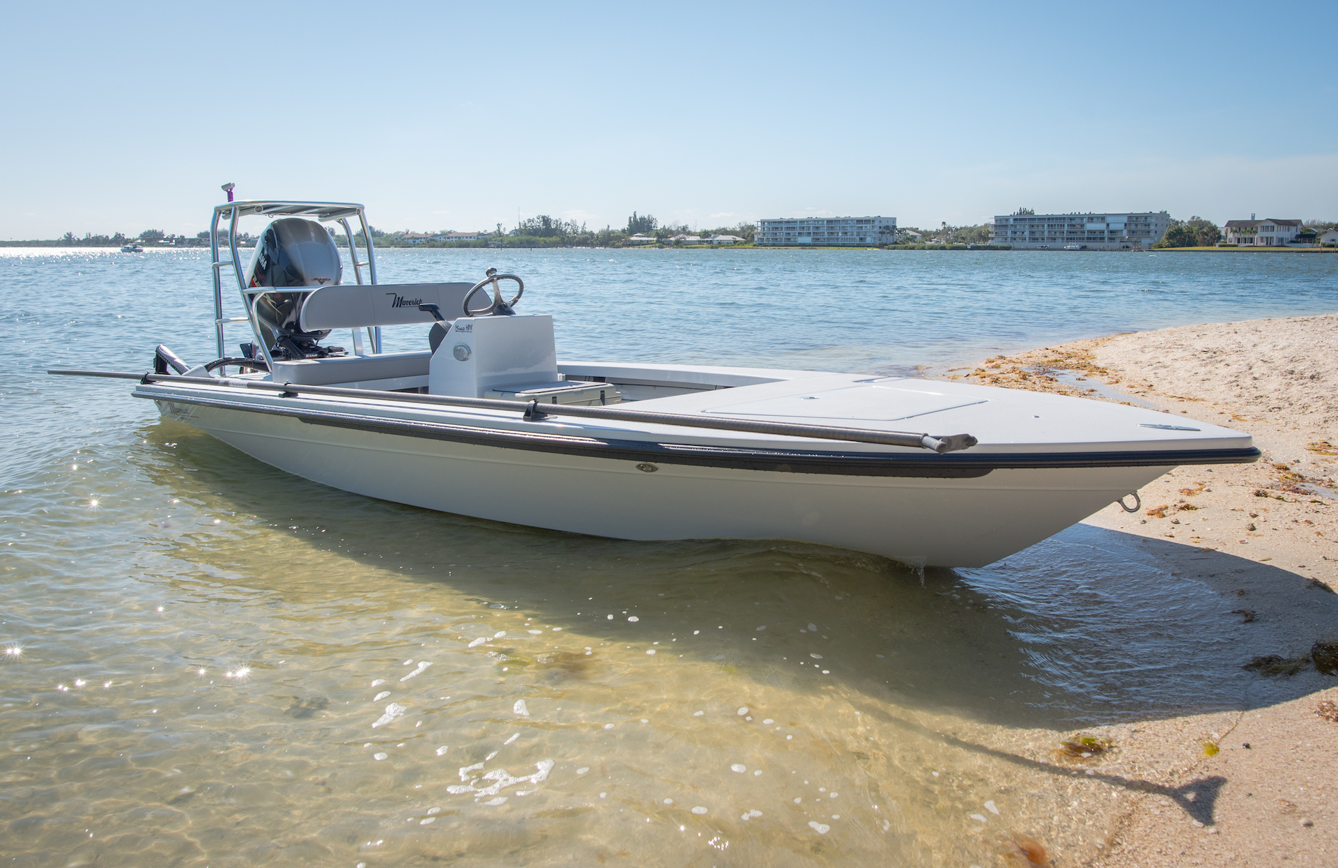 Maverick 18 HPX-V: Prices, Specs, Reviews and Sales Information - itBoat