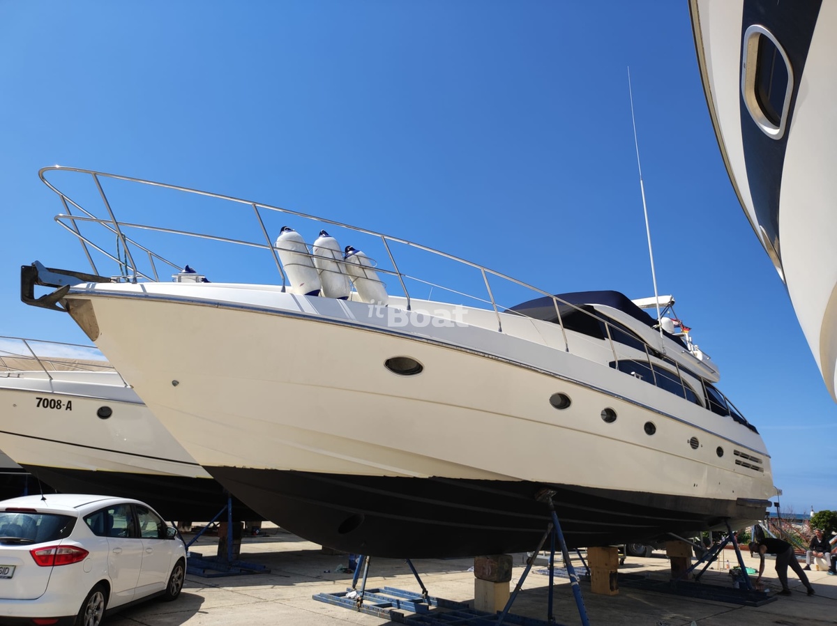 For Sale: Azimut 58 (1998) motor yacht - itBoat