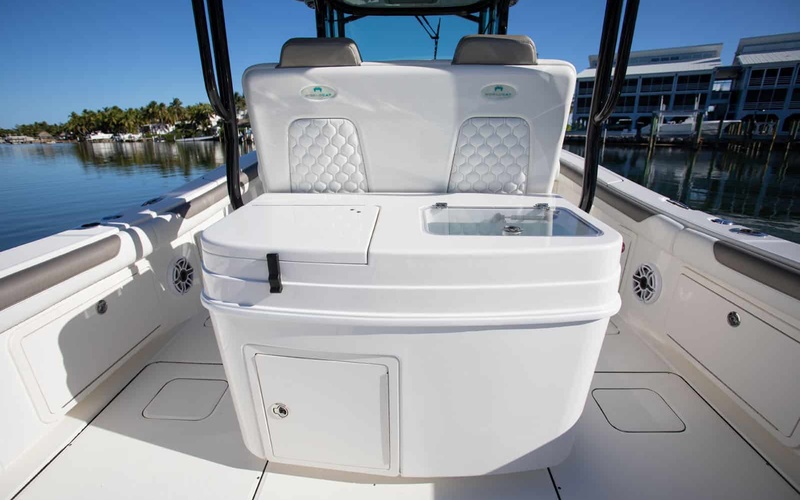 Sportsman Open 322 Center Console: Prices, Specs, Reviews and Sales ...