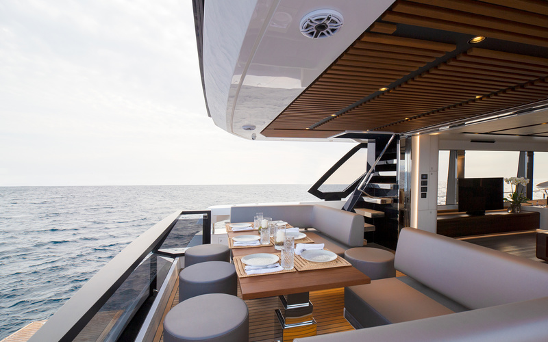 Azimut 83: Prices, Specs, Reviews and Sales Information - itBoat