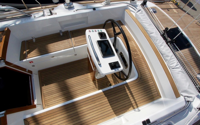 Najad 570: Prices, Specs, Reviews and Sales Information - itBoat