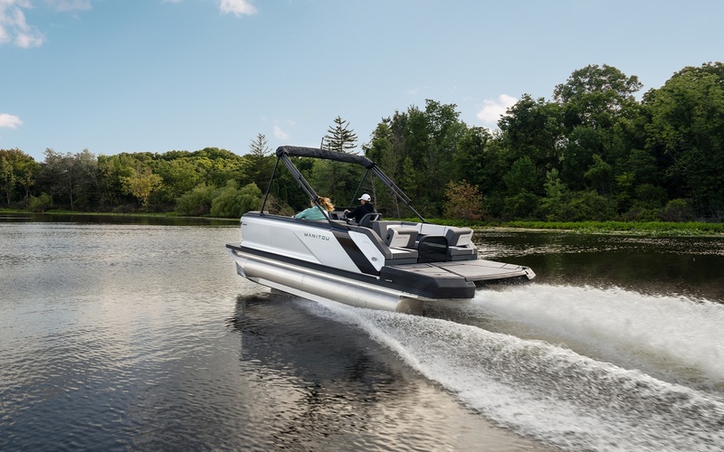 Manitou Cruise 22 MAX Bench: Prices, Specs, Reviews and Sales ...