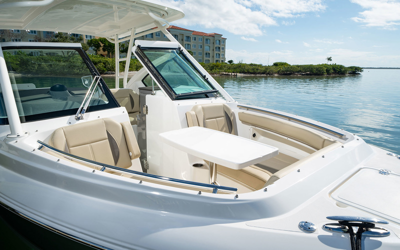 Robalo R272: Prices, Specs, Reviews and Sales Information - itBoat