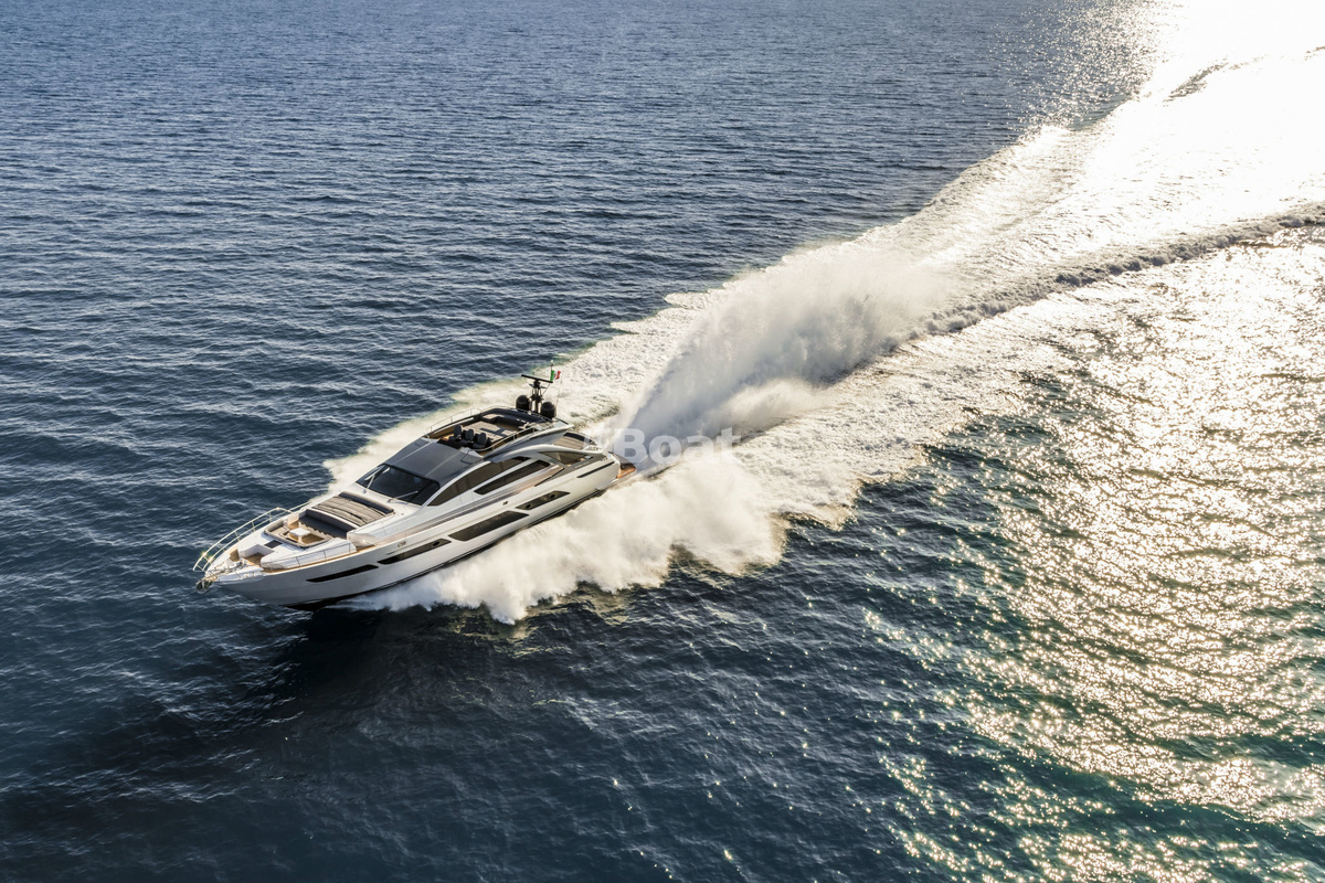 Pershing 9X: Prices, Specs, Reviews and Sales Information - itBoat