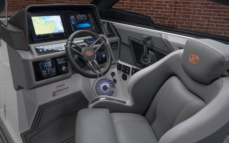 Cobalt R33: Prices, Specs, Reviews and Sales Information - itBoat