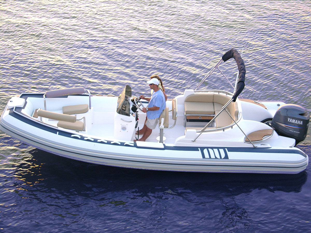Novurania Deluxe 650: Prices, Specs, Reviews and Sales Information - itBoat