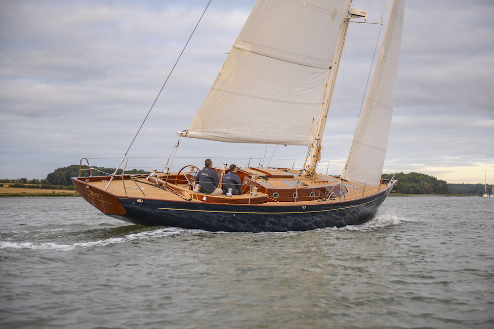 Spirit 50CR: Prices, Specs, Reviews and Sales Information - itBoat