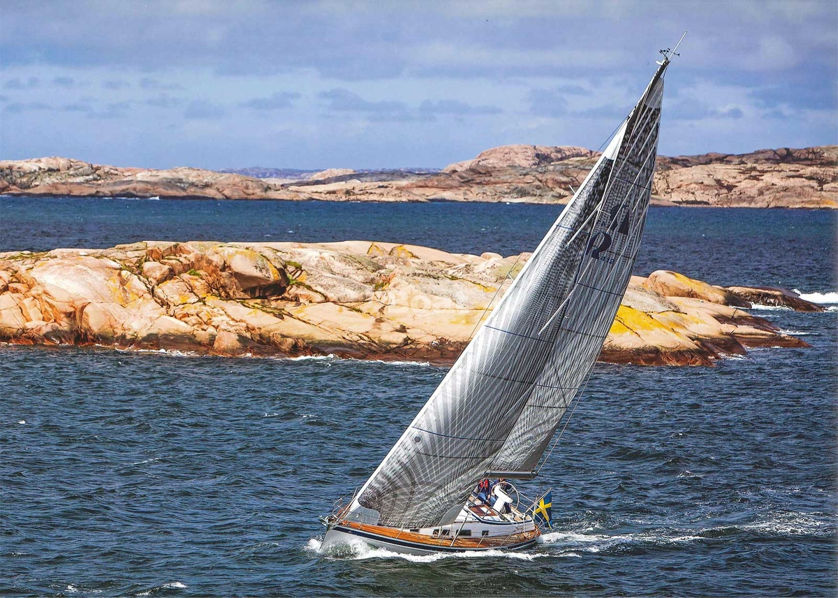 Hallberg-Rassy 412: Prices, Specs, Reviews and Sales Information - itBoat