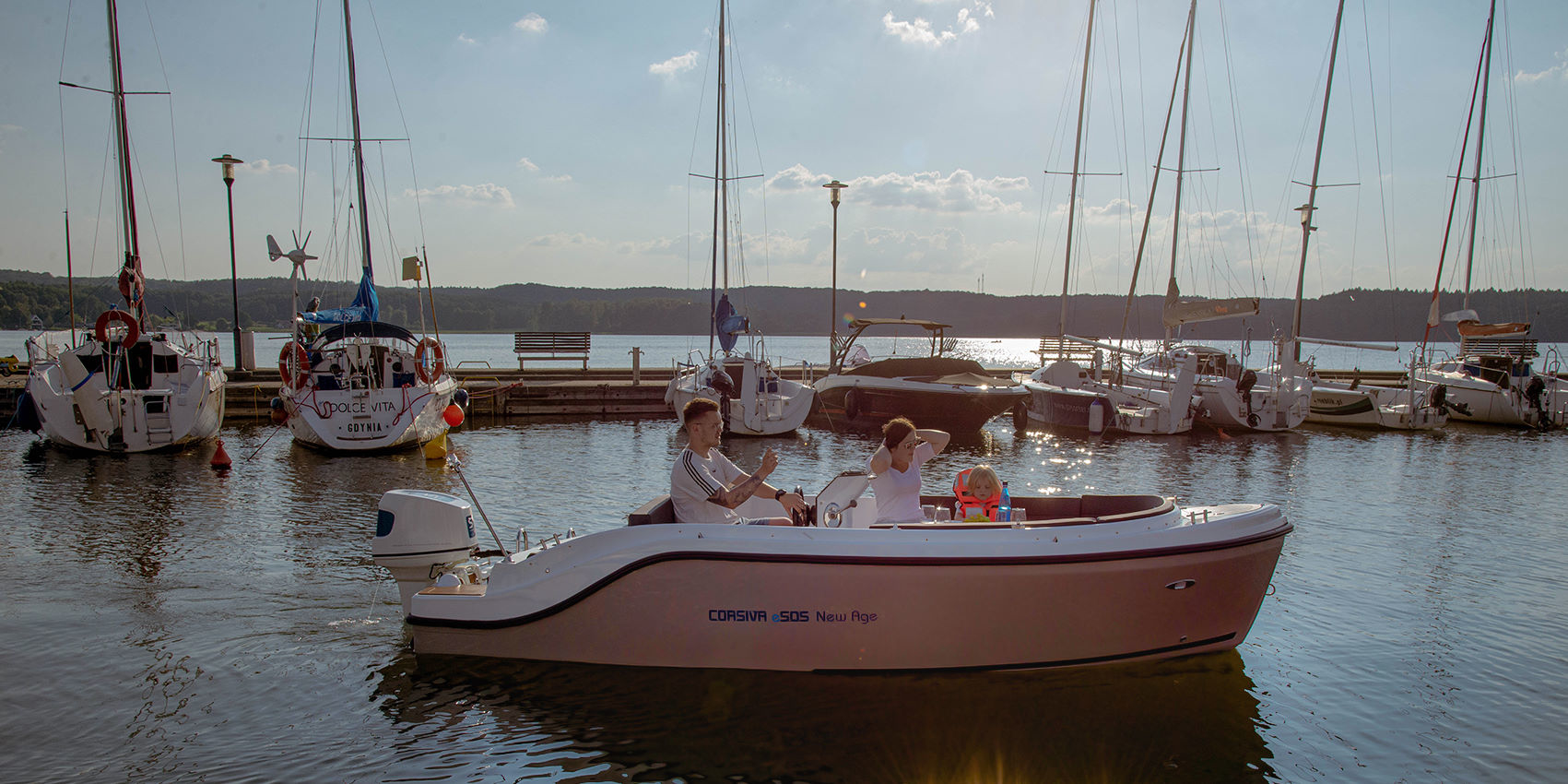 Corsiva e505 New Age: Prices, Specs, Reviews and Sales Information - itBoat