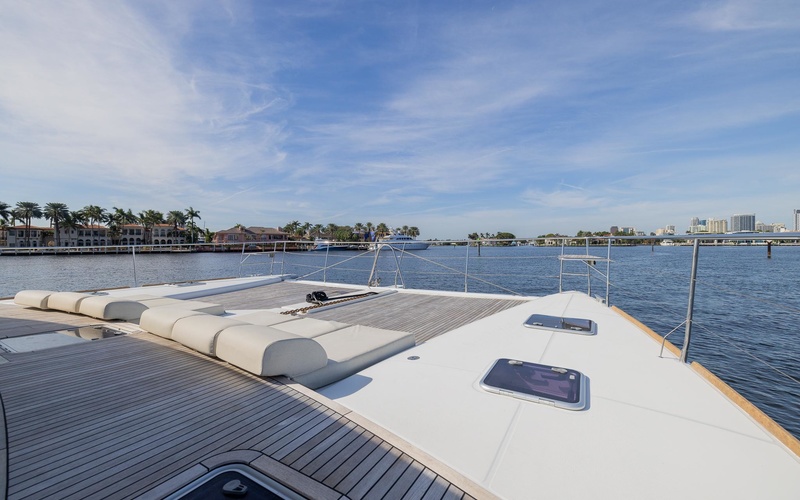 Contender 28T: Prices, Specs, Reviews and Sales Information - itBoat