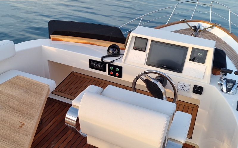 Ranger Tugs R-43 CB: Prices, Specs, Reviews and Sales Information - itBoat