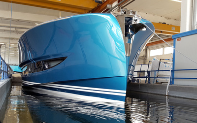 Solaris Power 57 Lobster: Prices, Specs, Reviews and Sales Information ...