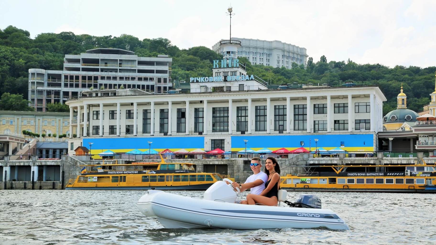 Grand S330L: Prices, Specs, Reviews and Sales Information - itBoat